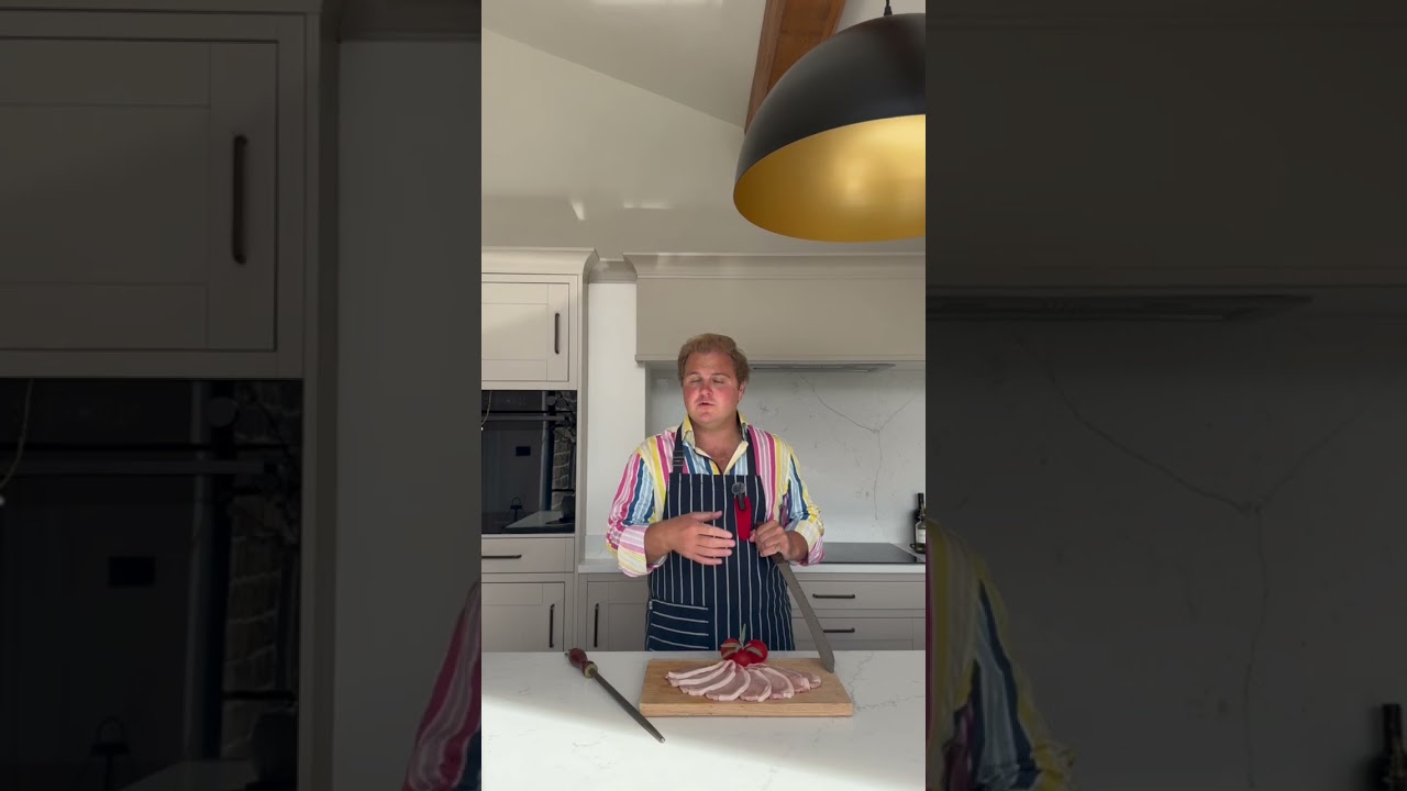 Introducing Jack Saunders & Box to Belly