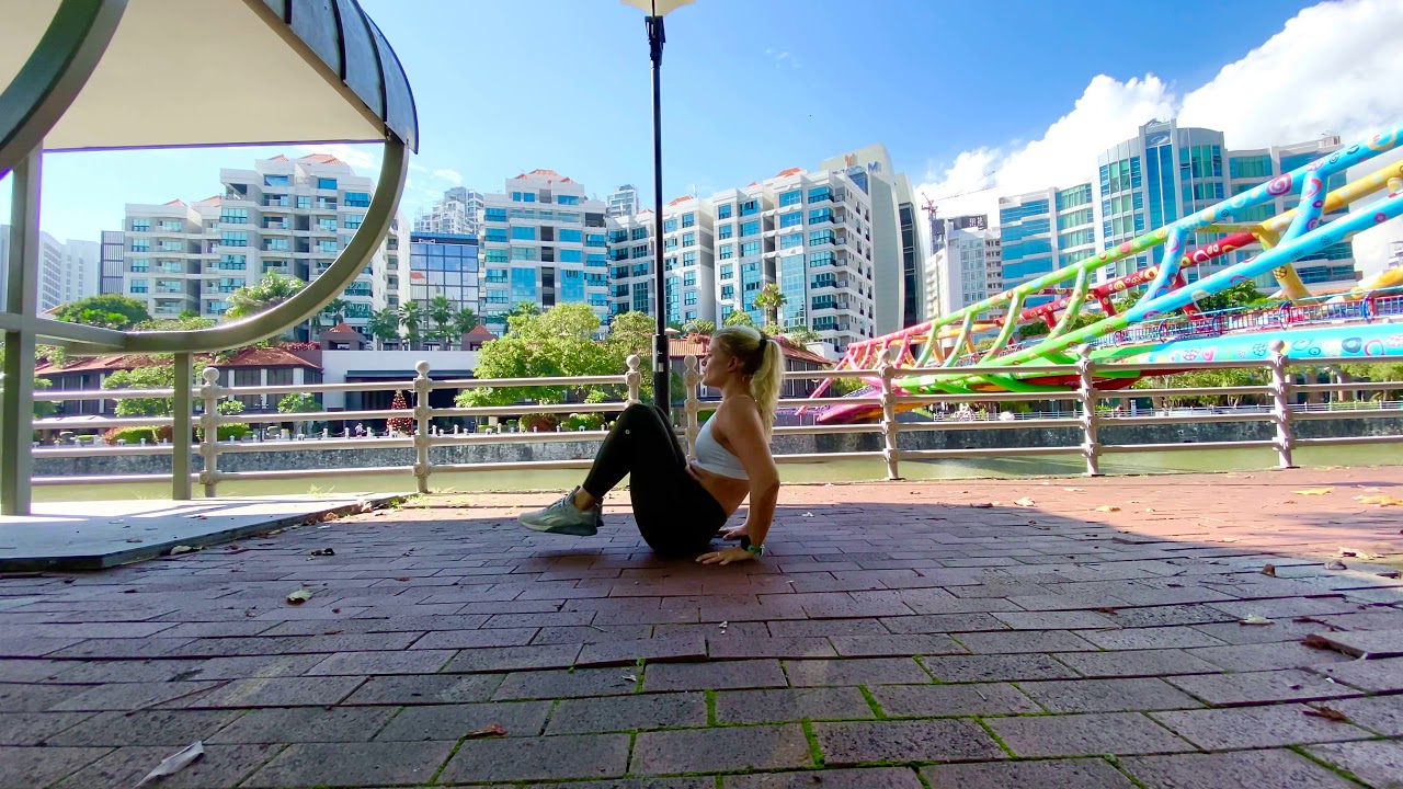 Core Exercise: L-Sit Crunches