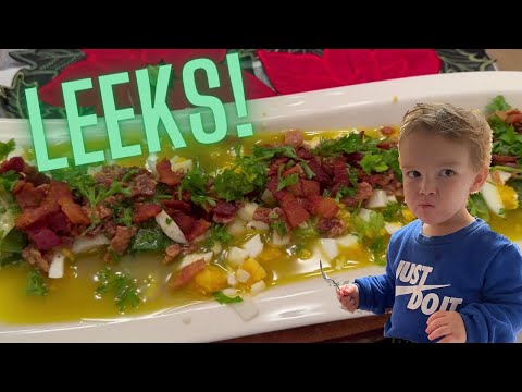 French Leeks Recipe With a Mustard-Bacon Vinaigrette