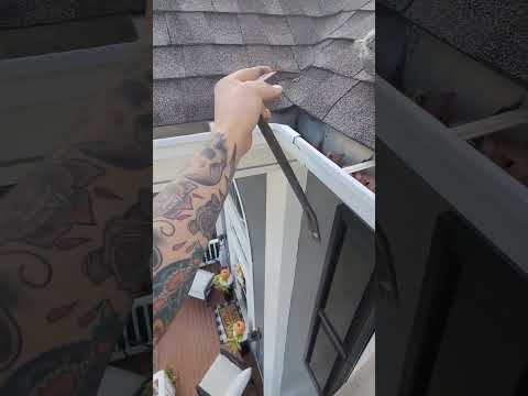 DIY Gutter & Downspout 5inch with 3x4 system. Under 120$ materials with the right tools! 32" ladder!