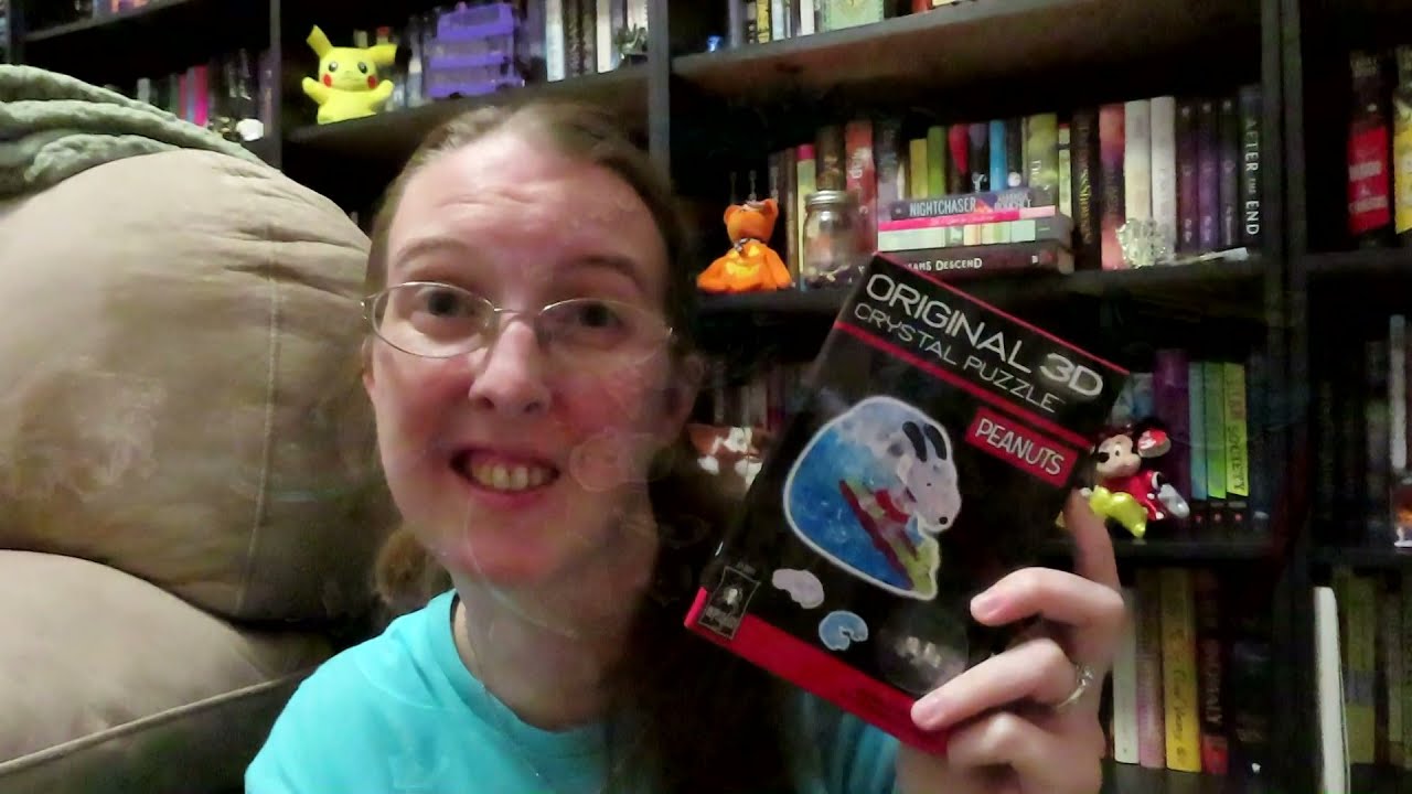 3-D Puzzle with Me: Surfer Snoopy