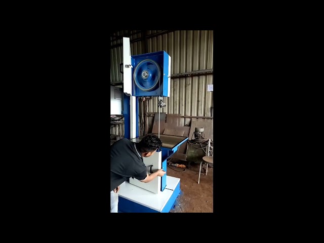 Vertical Band Saw Machines - 400 V Vertical Aluminium Runner Riser ...