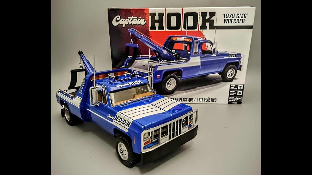 1979 GMC Wrecker Tow Truck Captain Hook Squarebody 1/25 Scale Model Kit Build How To Assemble Paint