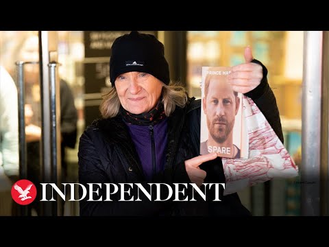 Lone fan queues outside Waterstones Piccadilly as Prince Harry's book hits UK shelves