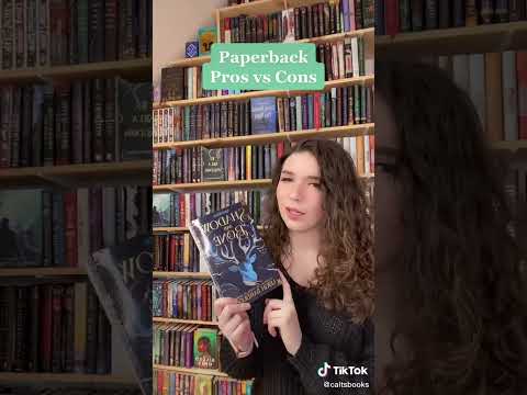 "Hardcover vs Paperback: The Ultimate Book Lover’s Debate 📚💥"