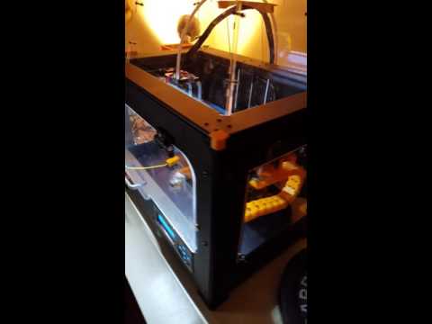 Arduino Project Box with locations for LCD/switch/wiring + closable ...