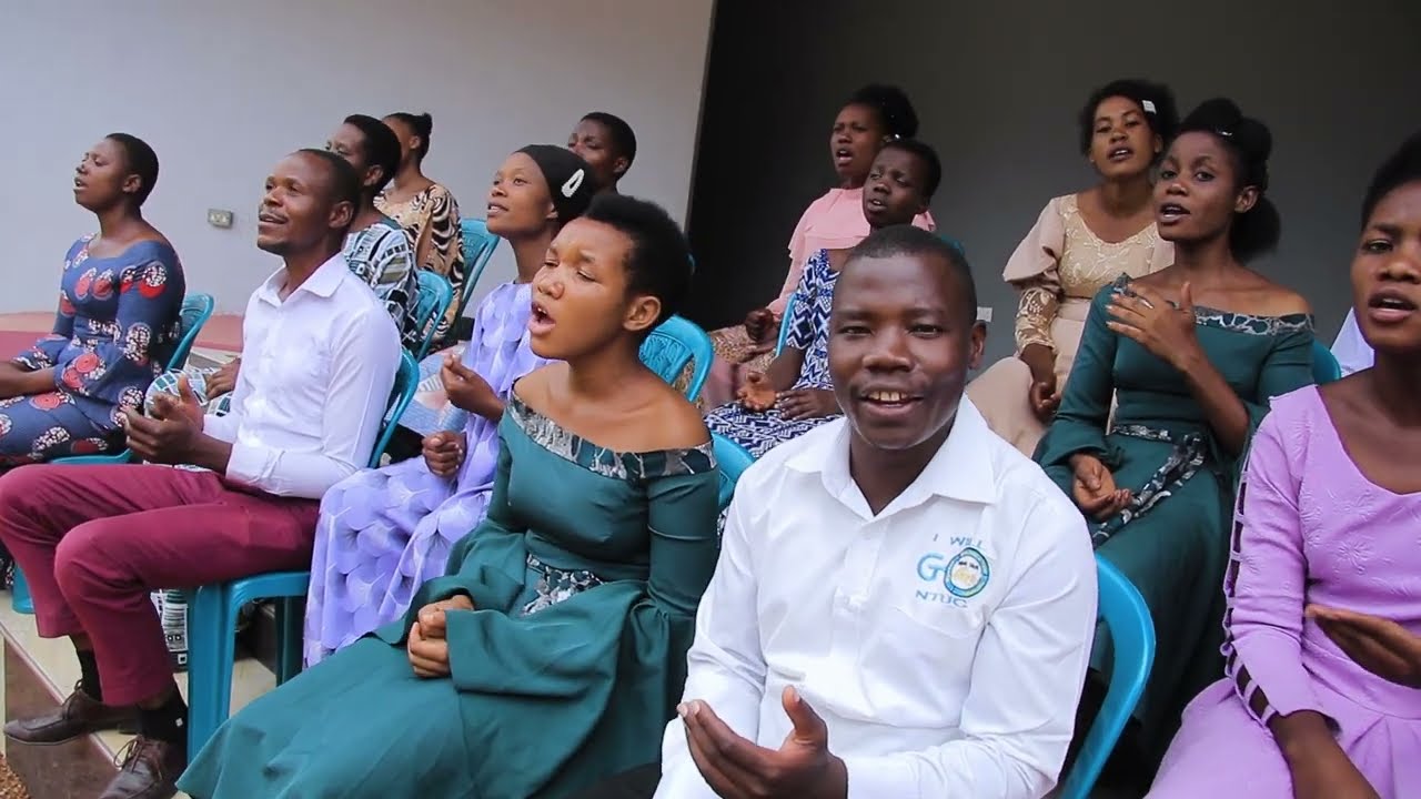 MAOMBI .BY VIJANA NYASUBI CHOIR