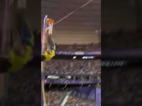 NEW WORLD RECORD π₯π₯π₯#polevault #jumps #insane