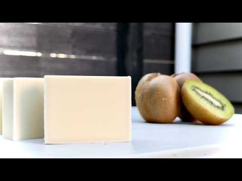 🥝 DIY Kiwi Soap | Natural Recipe with 15% Grapeseed Oil for Soft Skin