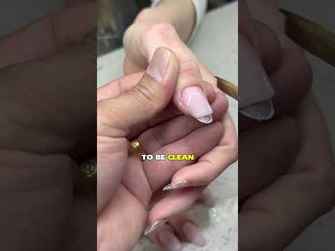 Want to know why customers don’t come back after just one visit #nail #nailsalon #nailtech
