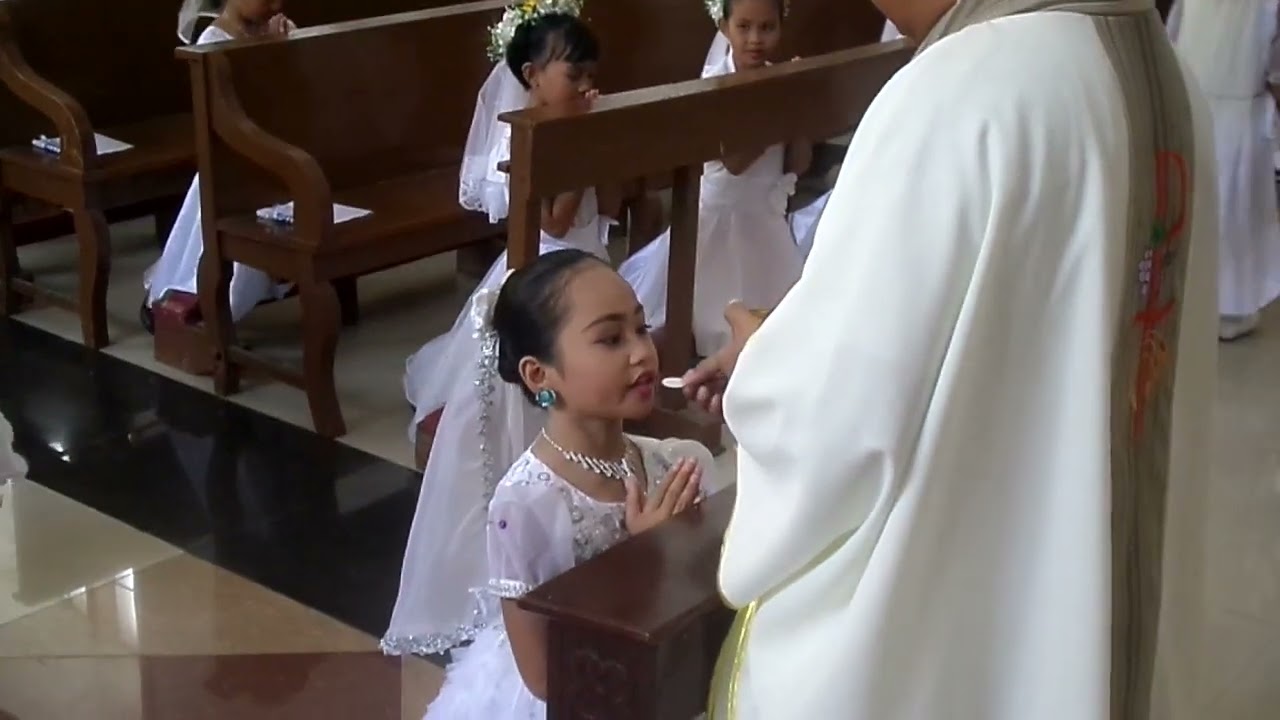 Benedict's First Holy Communion Part 4