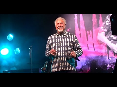 Tom Jones It's Not Unusual 10/7/24 Greek Theater Los Angeles, CA