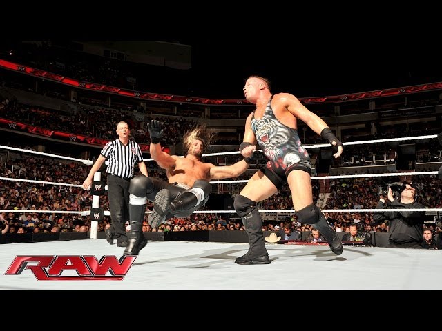 Did WWE want to ban the Curb Stomp earlier?, Rollins and Coachman ...
