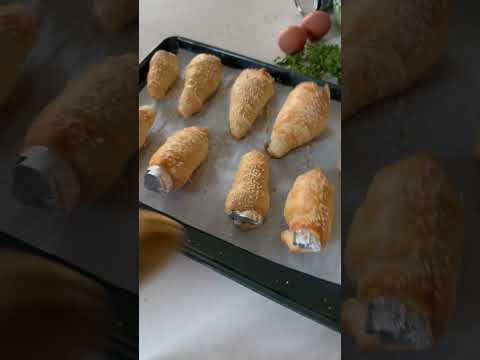 The Cutest Easter Appetizer โ Crescent Roll Carrots