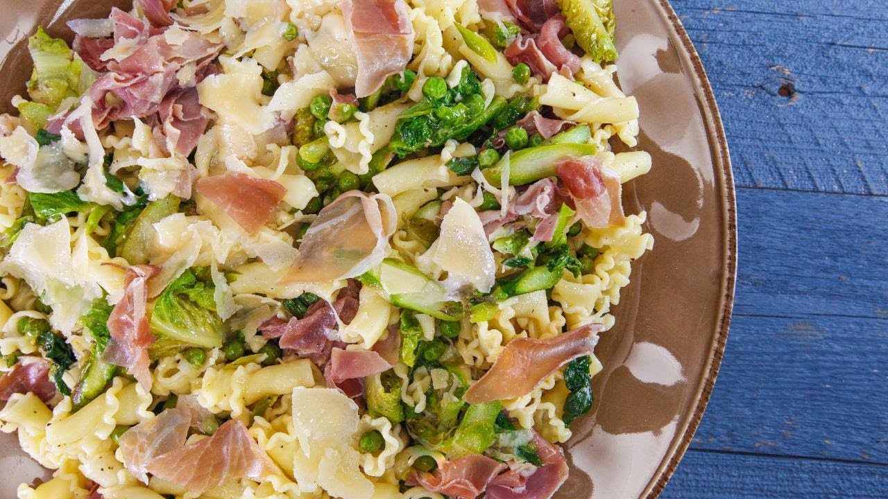 Rachael's Spring Pasta with Peas, Asparagus, Prosciutto and Onions
