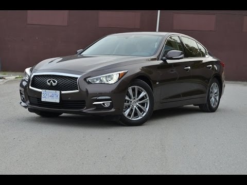 Infiniti Q50 vs Nissan Altima - Which is Better? | Zigwheels