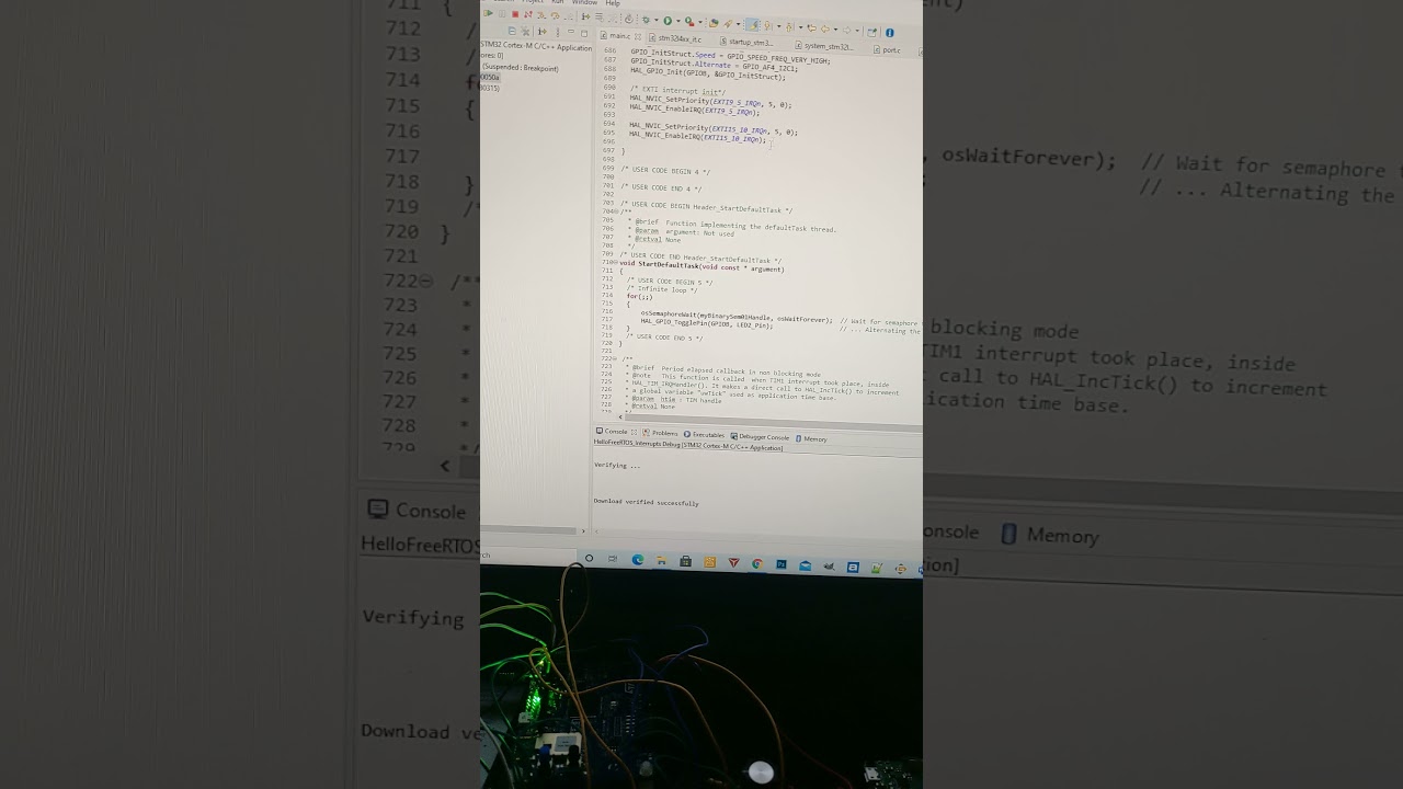 FreeRTOS: Interrupt with Semaphore, return to Task