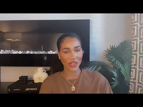 Aquarius Women: Friendships
