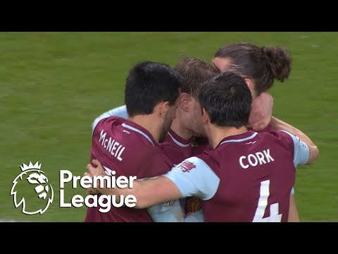 Ashley Barnes pulls Burnley level with Fulham | Premier League | NBC Sports