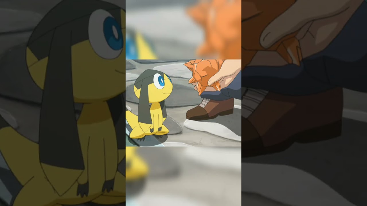 A Trainer's Helioptile evolves into Heliolisk