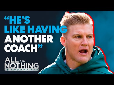 Josh McCown's Double Life: NFL Star By Day, High School Coach By Night!