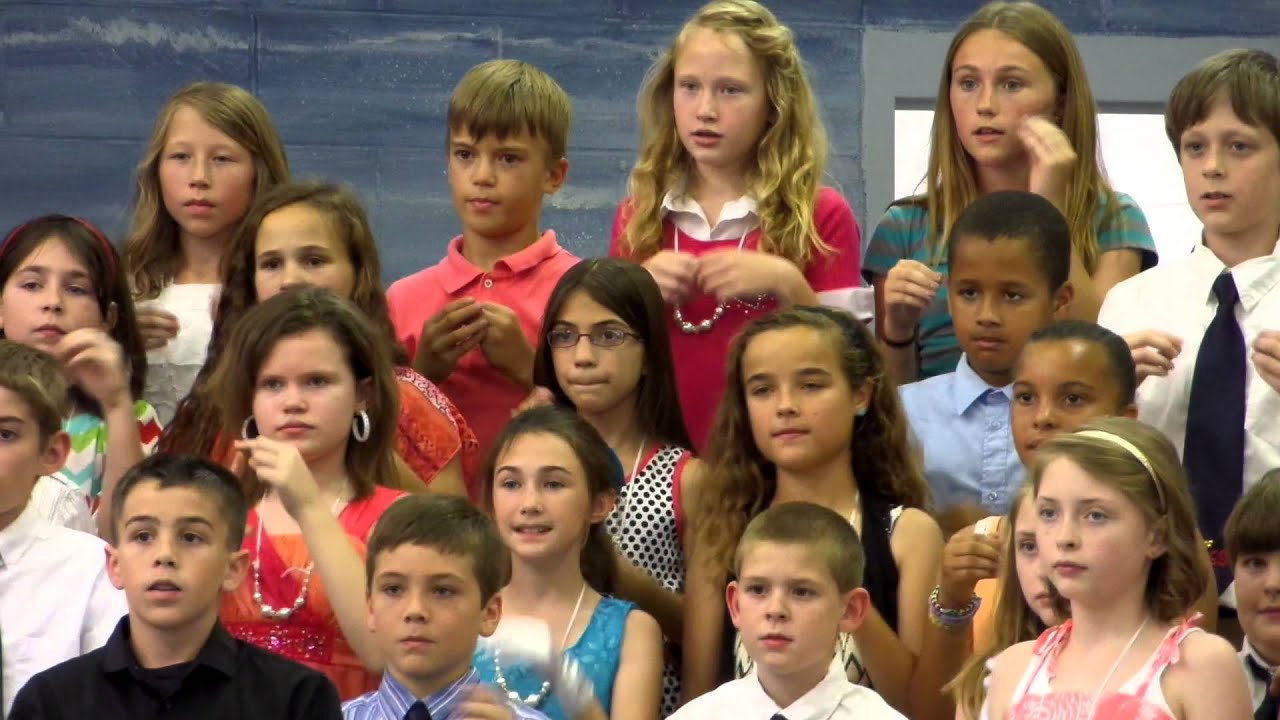 5th Grade Graduation - Sign Language