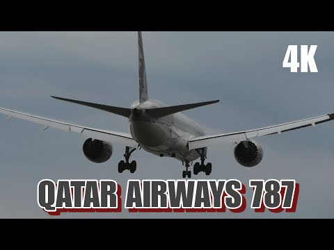 4K Qatar Airways B787-900 landing at Barcelona Airport (BCN)