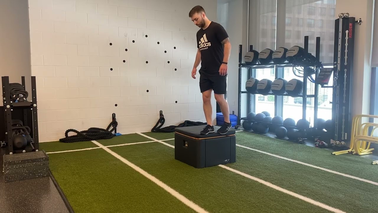 Medial/Lateral Split Squat Depth Drop