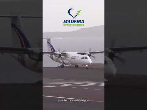 ATR 72-500 struggling to land at Madeira Airport
