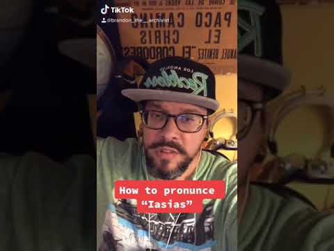 How to Pronounce Isaias (How to say Iasias)