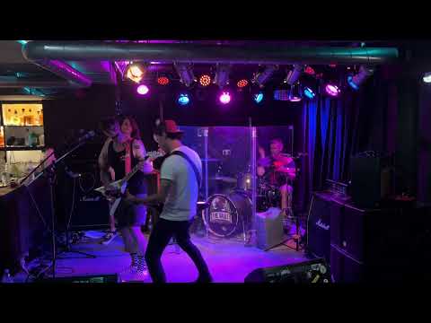 LonlyFans | The Middle Cover (The Vault)