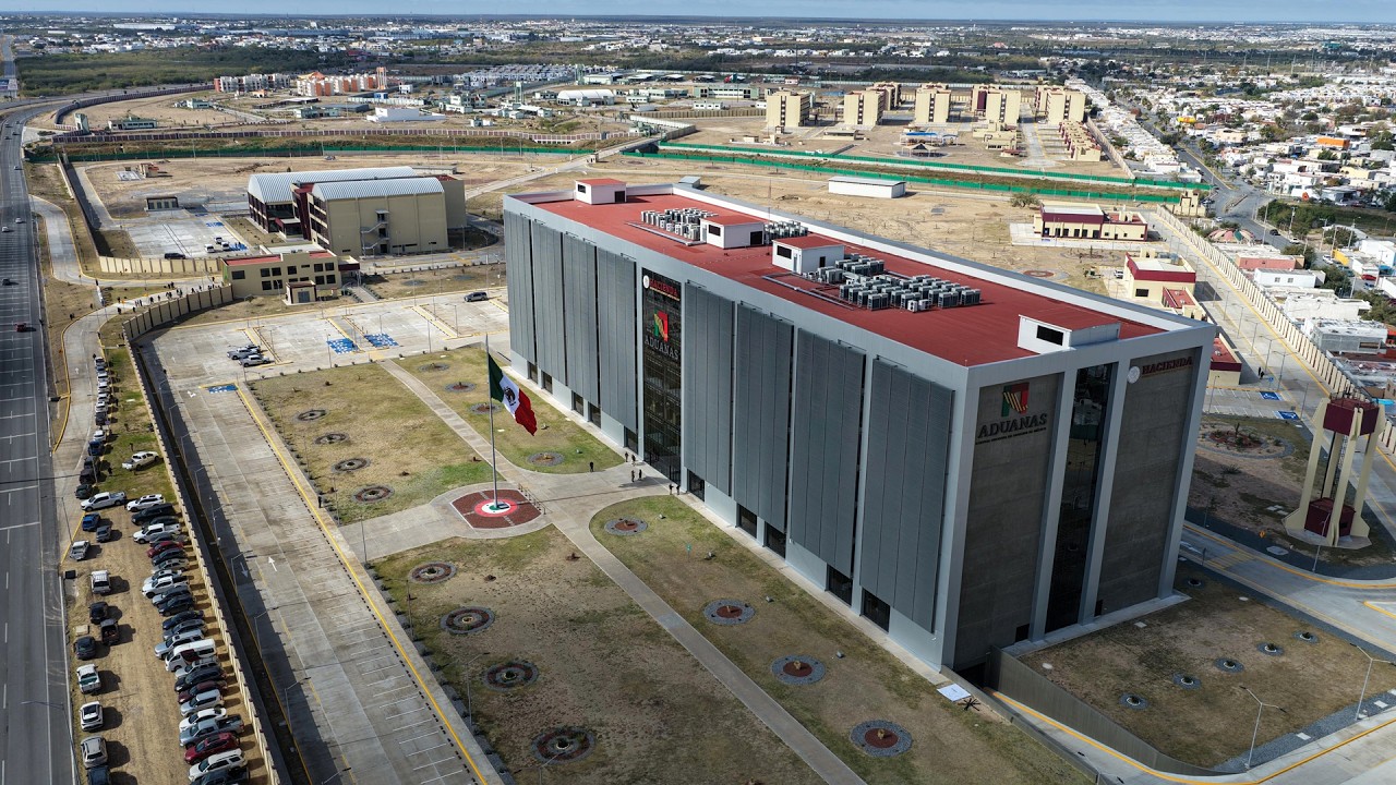 Nueva sede de Agencia Nacional de Aduanas de México. Nuevo Laredo, Tamaulipas