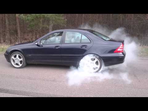Mercedes C220 CDI W203 Burnout HD 1080p