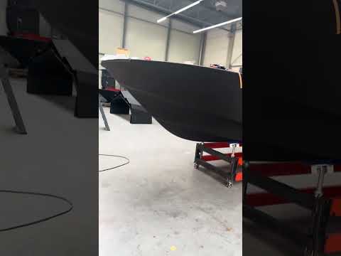 3D printing durable boats! Bringing automation to boat manufacturing. #3dprinting #boating