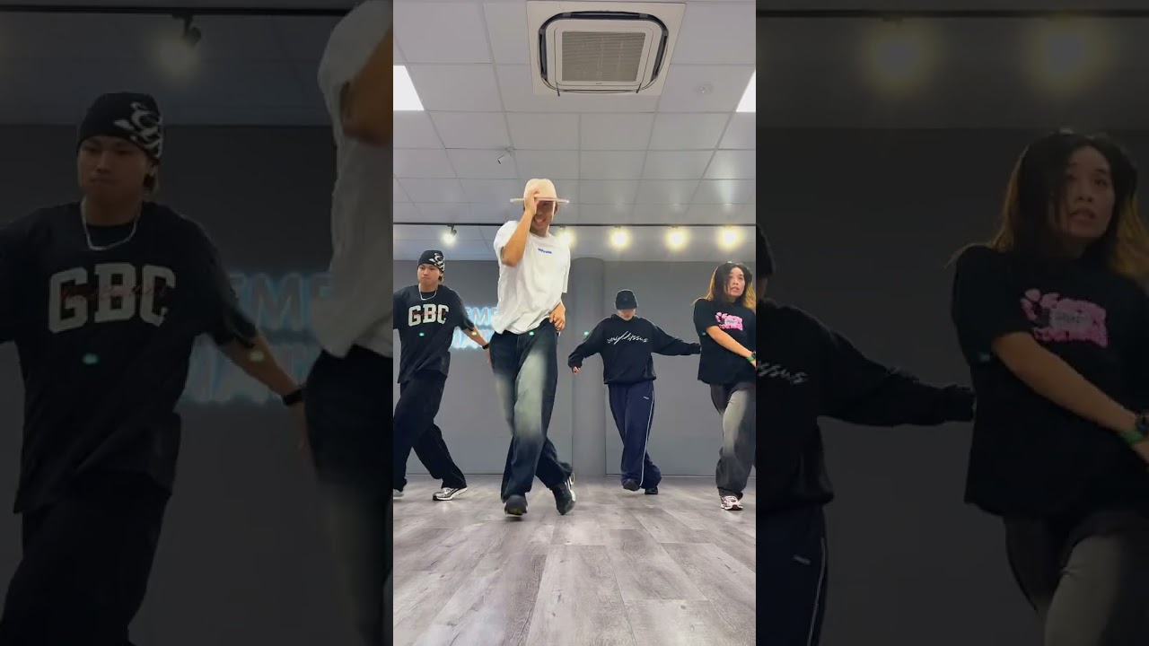 Dancing to the legendary MJ - You rock my world - Filmed on Dji Osmo Mobile 7 with an Iphone
