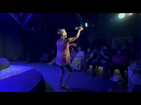 “Mauna Loa/Hula O Makee” Kevin and Ikaika Brown featuring a beautiful hula by Linda Cramer