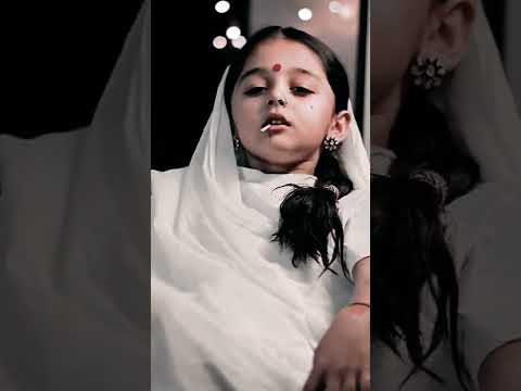 "Zameen baithi bahut achchi lag rahi hai tu…Aadat dal le…Kyuoki teri kursi toh gayi”- Alia Bhatt