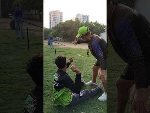 How to throw a Cricket ball to Stump | Fielding Tips | Rizwan Qazi #crickettips #cricketdrills