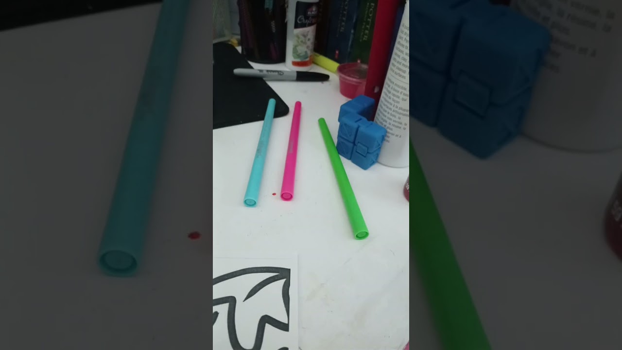 make heartstopper leaves with me for my closet door !! || diy heartstopper room decor (random draft)