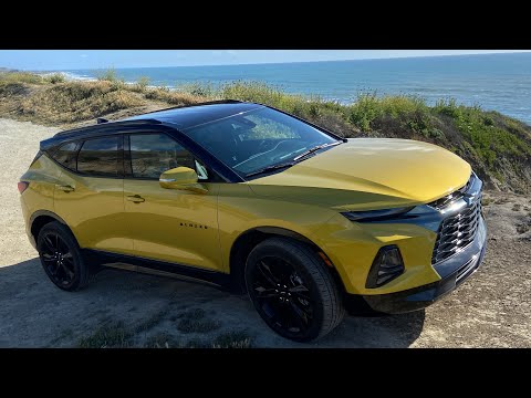 Cruising the Pacific coast in 308 hp 2022 Chevy Blazer