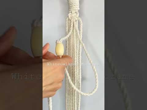 One of the best pattern for macrame plant hanger. #macramepattern #macrameplanthanger