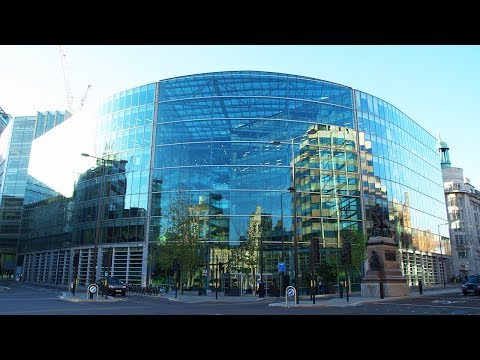 Leading the solar revolution | Lightsource bp