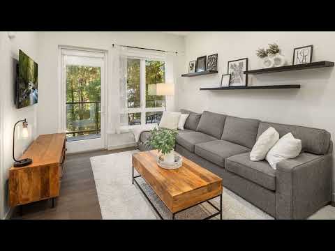 11903 Northeast 128th Street, Unit 109, Kirkland, WA 98034