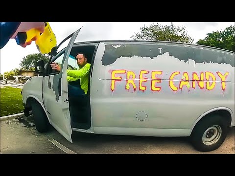 Child Kidnapper Gets Caught Trying To Bait Children
