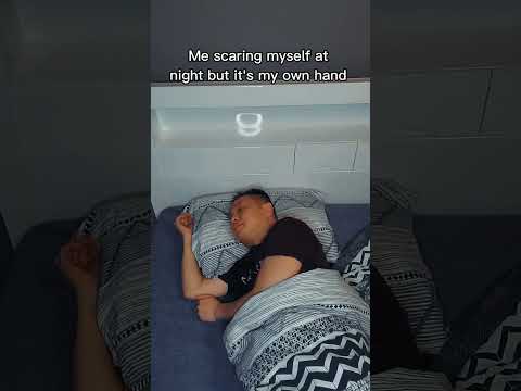 Sleeping on my arm be like 💪🛏 #shorts #relatable #sleep