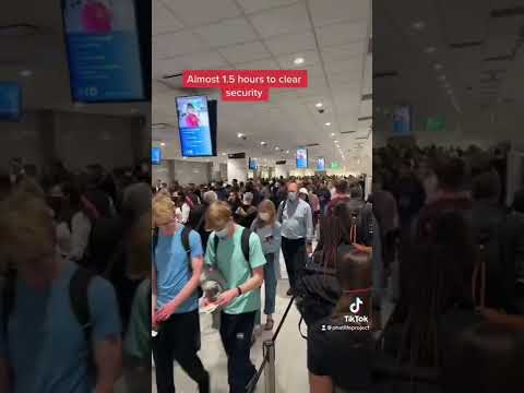 SYDNEY INTERNATIONAL TRAVELLERS! Make sure you get to the airport at LEAST 3 hours beforehand!