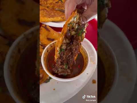 Who else dips their Tacos in Consomé! TikTok el.zarape