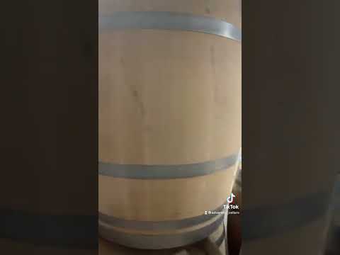 New barrels for #Harvest2022. #winebarrels #winemaker #harvesttime #winelover #winetime #winemakers