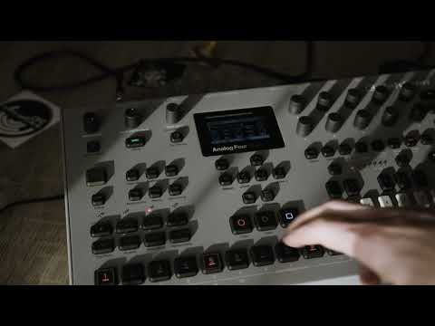 Bucha / Elektron Analog Four MK II
