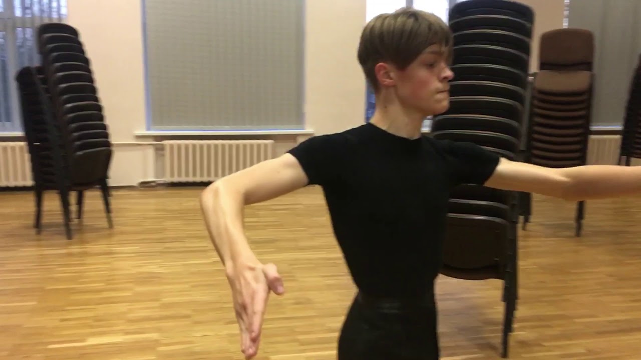 Tango with obstacles